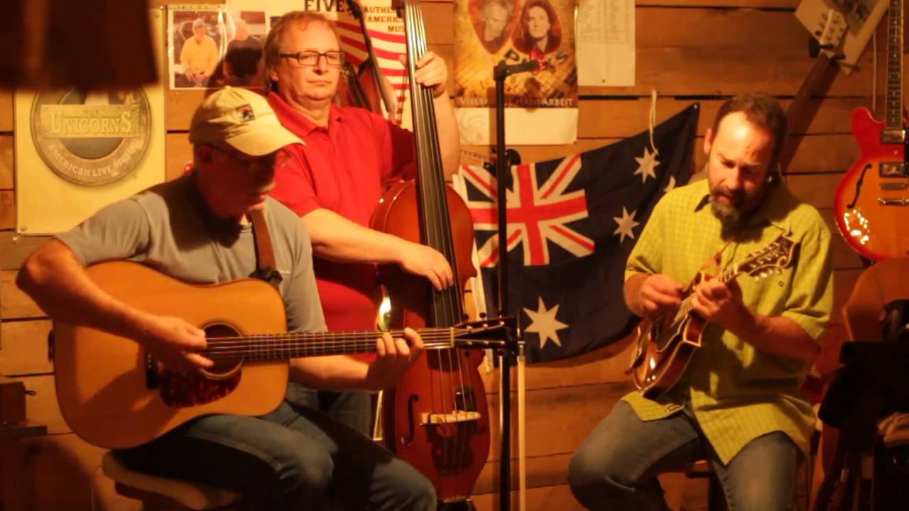 "Sittin On Top Of The World", Growling old Men, 2014 - YouTube