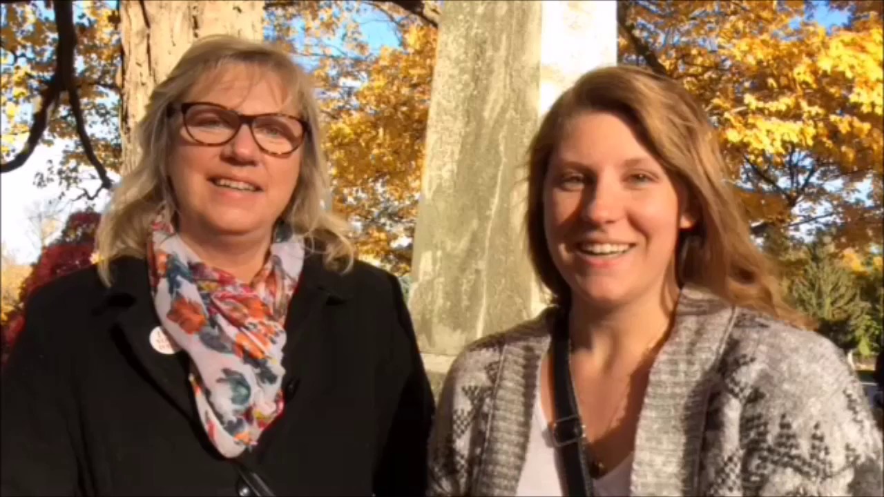 Folks gather on Election Day at Susan B. Anthony gravesite - YouTube