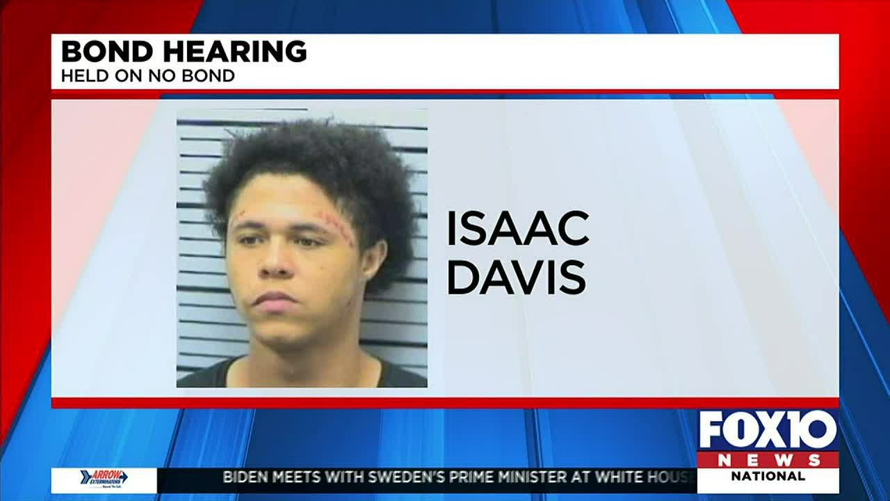 Isaac Davis held on no bond - YouTube