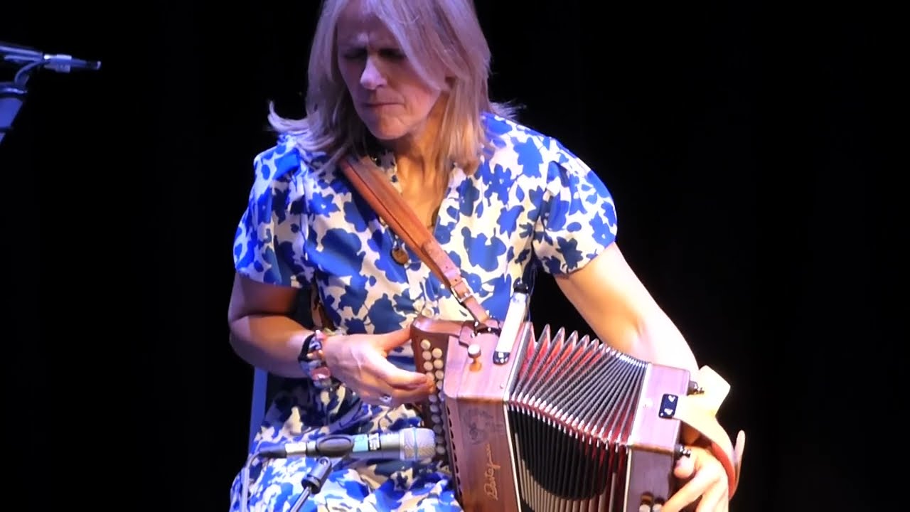 THE SHARON SHANNON TRIO "Slán Le Maigh" Instrumental in tribute to ...