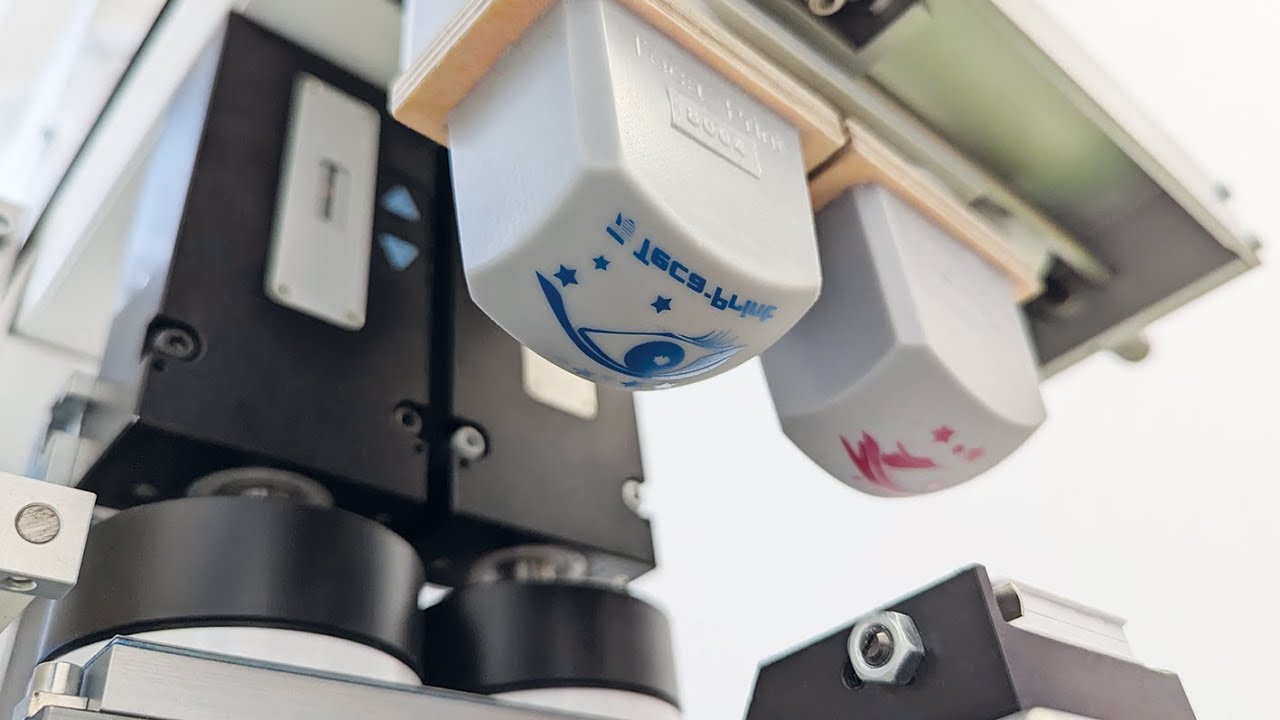 Teca Print - The pad printing process - Das Tampondruckverfahren - YouTube