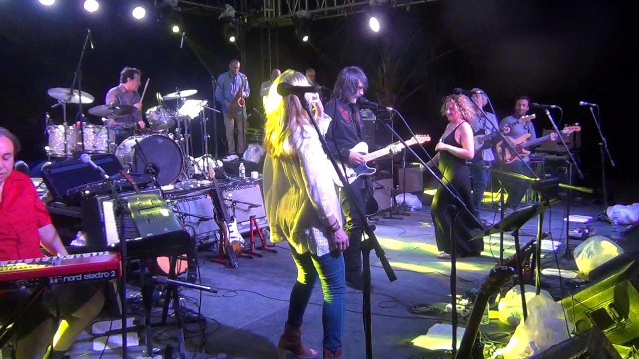 Midnight Ramble Band - full set - 1-10-17 Runaway Bay, Jamaica rail cam ...