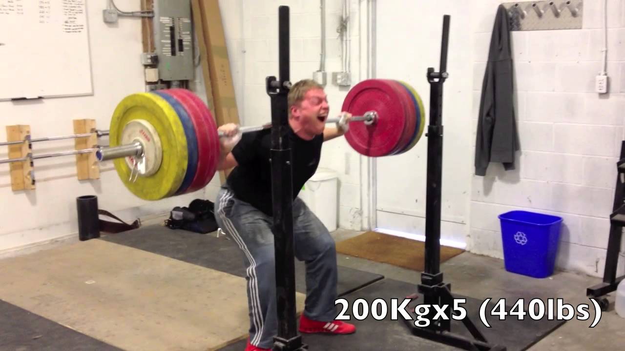 Justin Ott Squats 200kgx5 - YouTube
