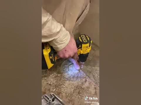 Универсальный шаблон для врезки замков и петель фрезером - YouTube