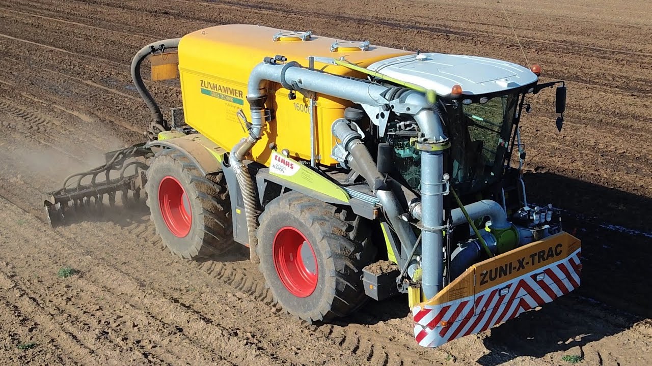 Claas Xerion 4000 Saddle Trac - YouTube