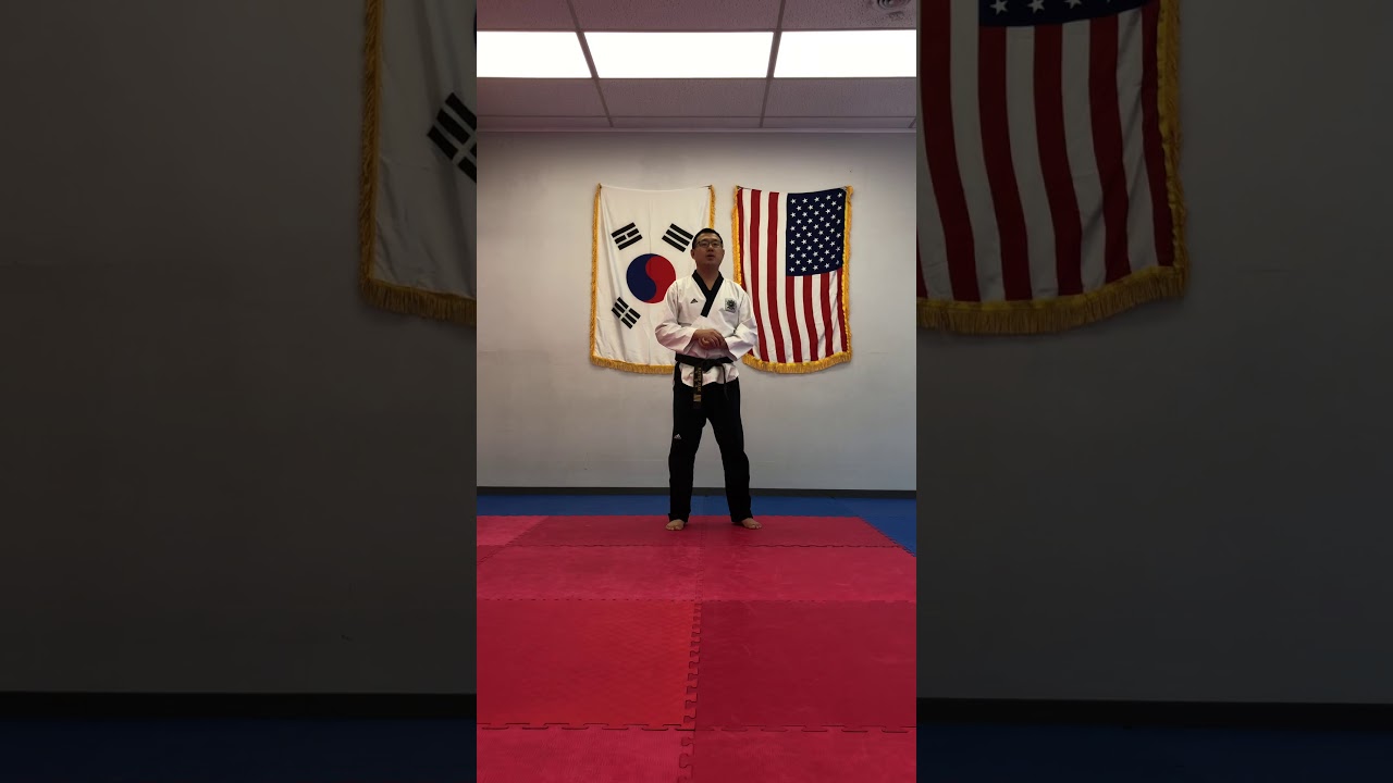 How to practice ‘Reverse hook kick’ - YouTube