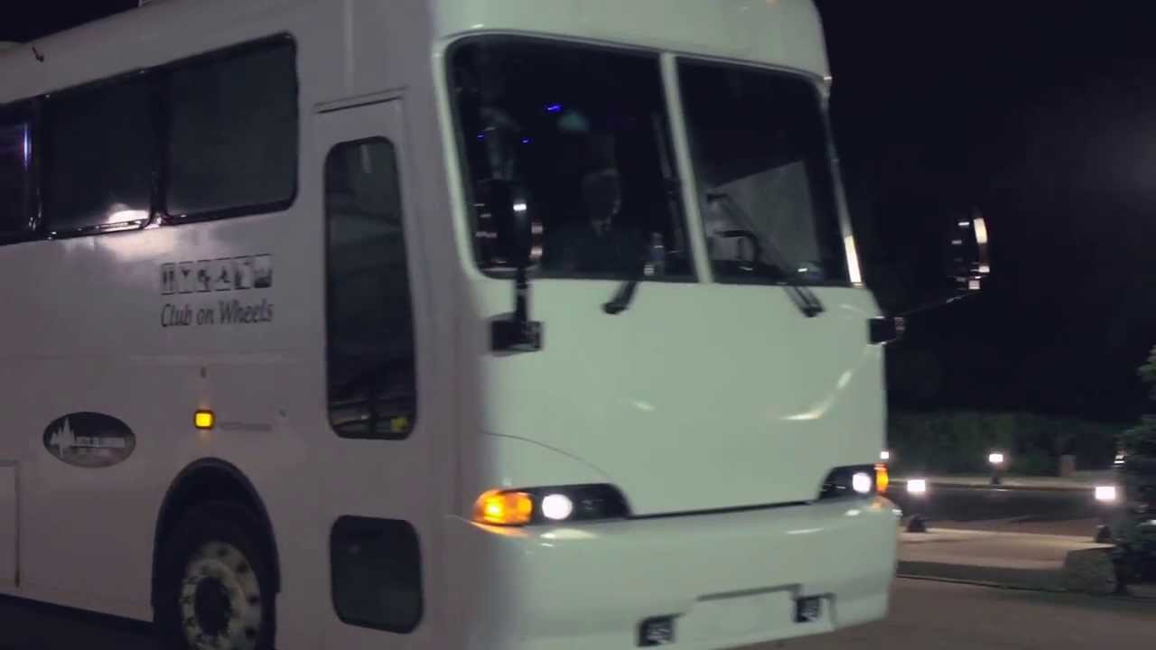 Regina Party Bus, Club Limo-Arctic Ice Limousine - YouTube