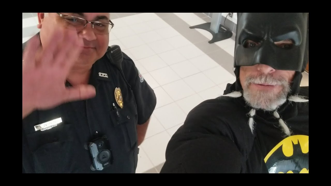 cos play accountability BATMAN..cops almost lassoed... - YouTube