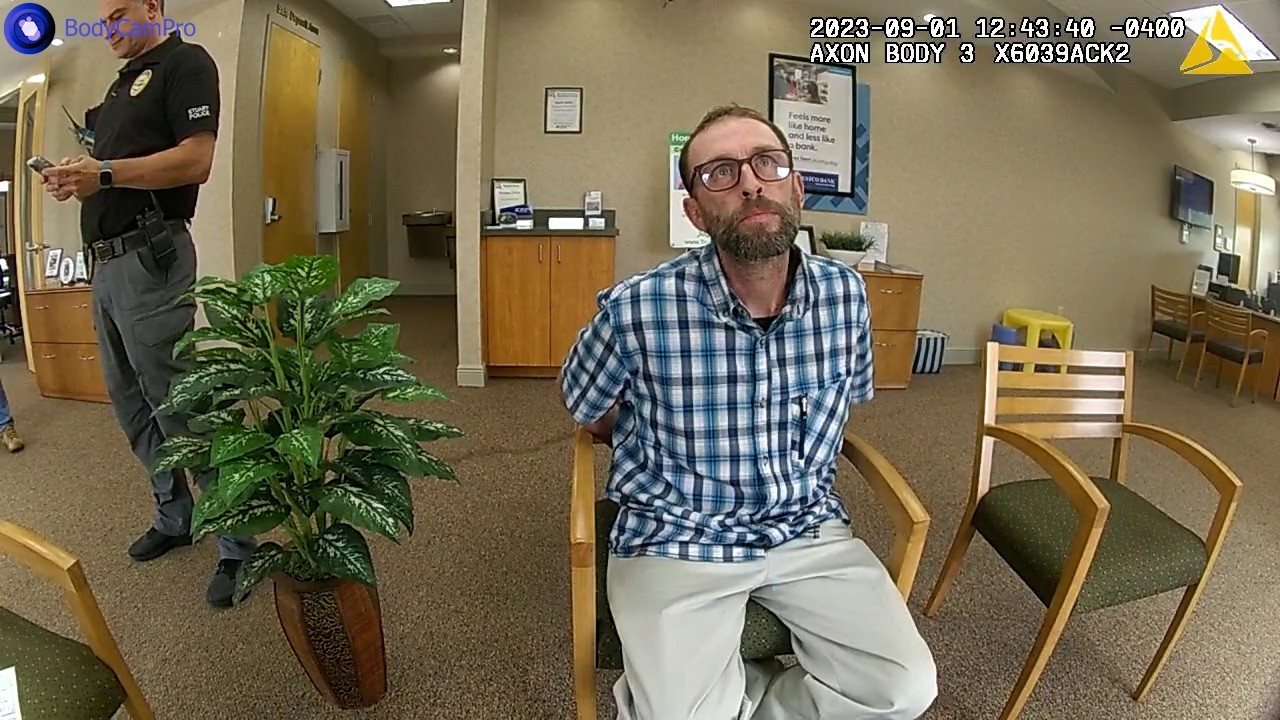 Bank Fraudster Rolls Over on "Bossman Kevin" - YouTube