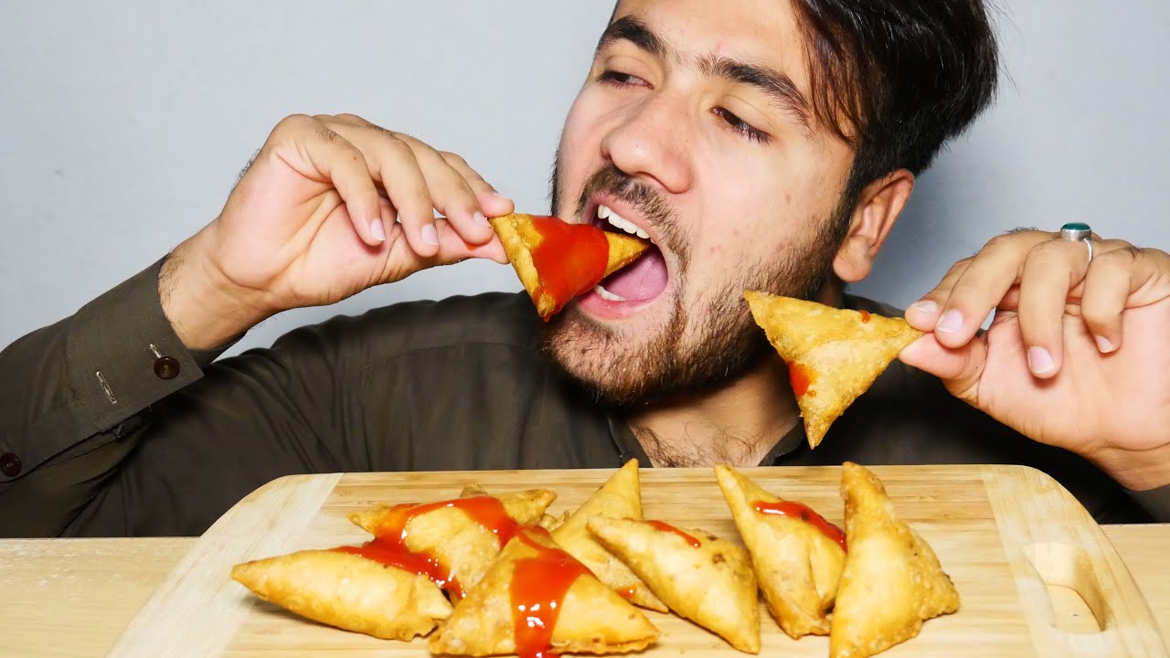 ASMR EATING SMALL SAMOSA EATING SHOW | NO TALKING | EATING SOUNDS ...