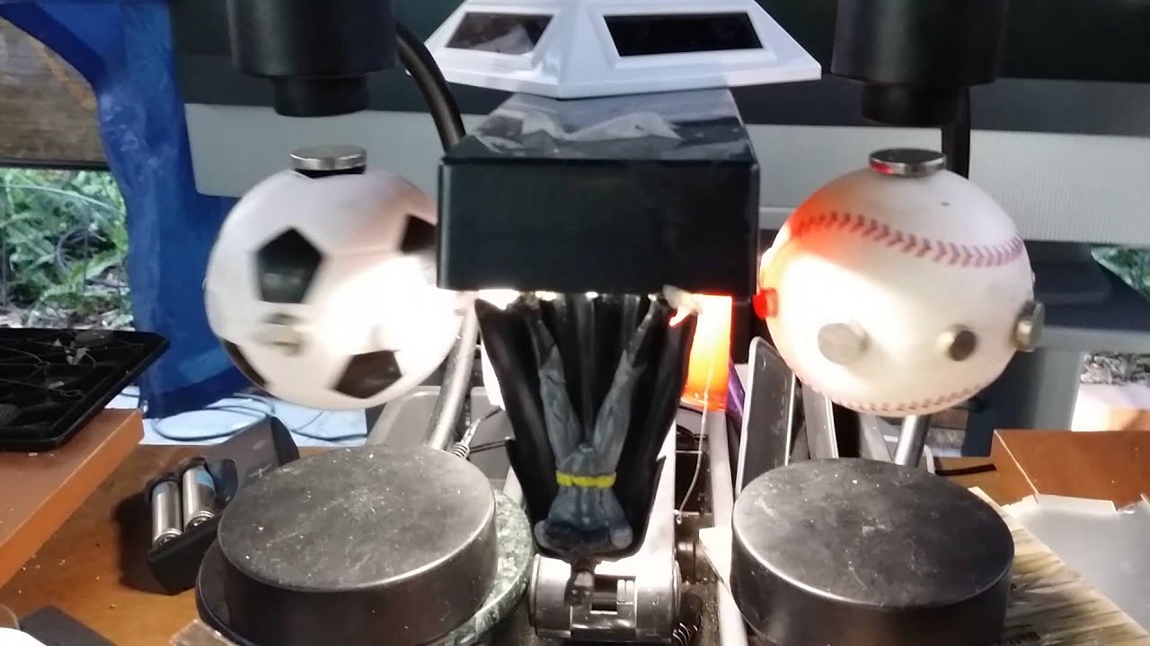 Levitating Solar Powered Rotating Spinning Balls - YouTube