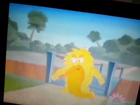 Dora the explorer surprise grumpy old troll song Feliz cumpleanos - YouTube