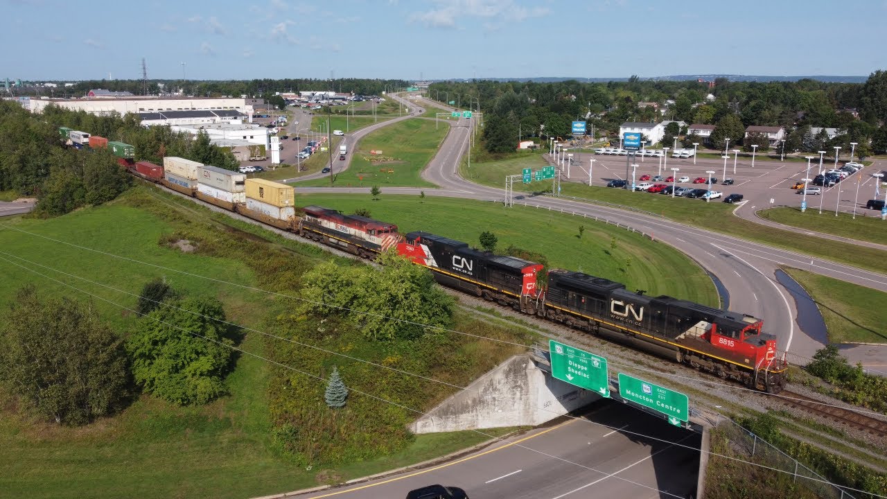 Awesome Location & 4K Aerial View! BC Rail Dash-9 Trails on a Long ...