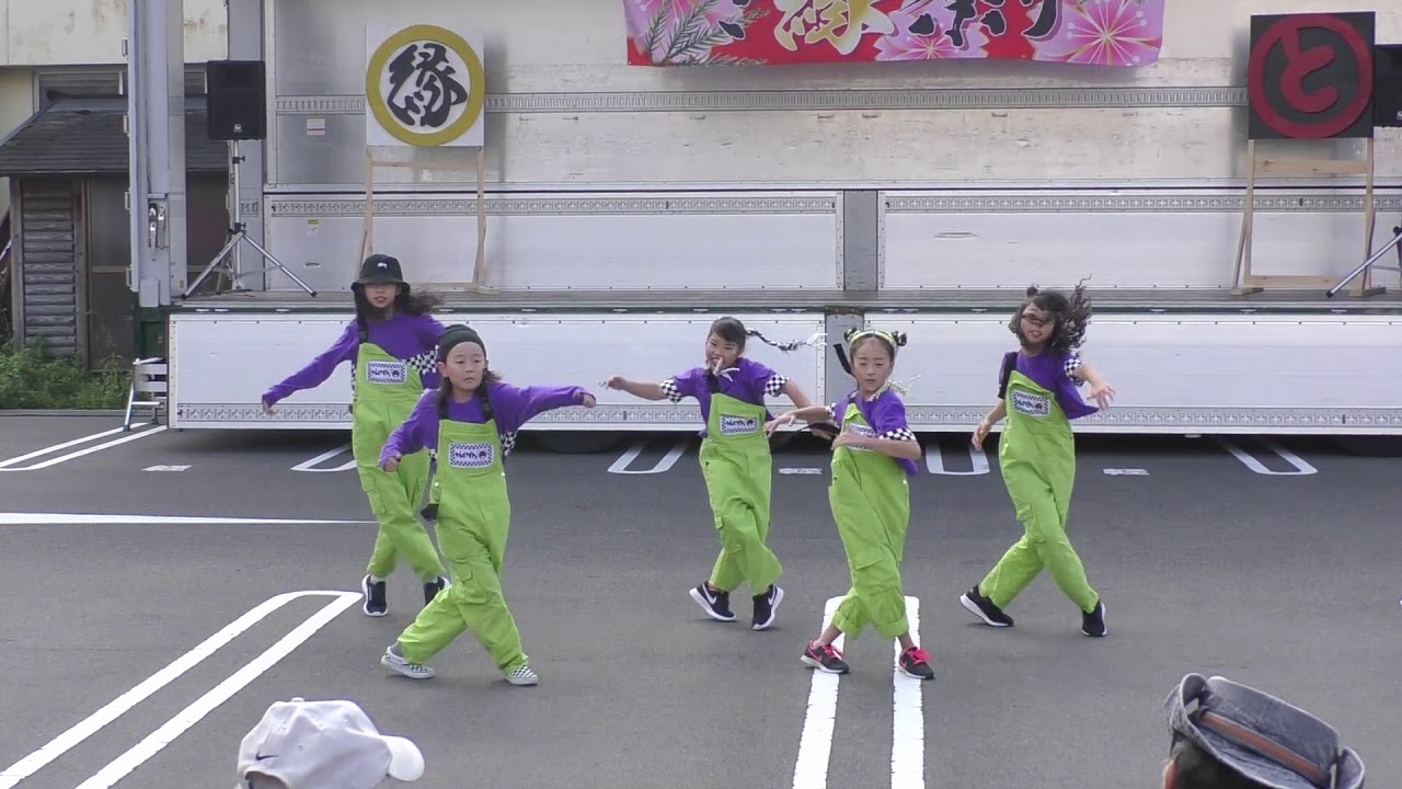 しゃるまん mini NOVA VIOLA☆2019智頭ご縁祭り - YouTube