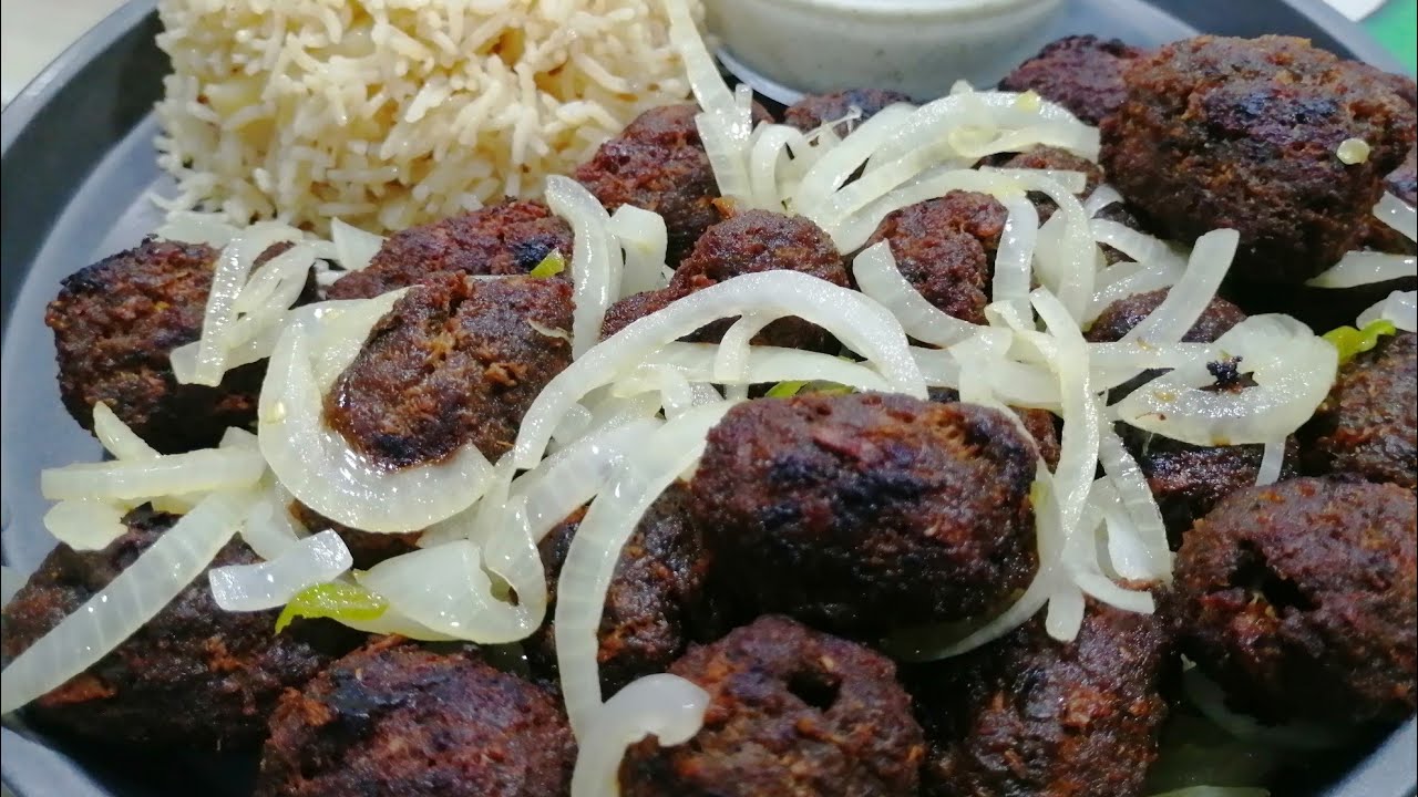 Sizzling Gola Kabab | Authentic Gola Kabab recipe | Cook with Ashi ...