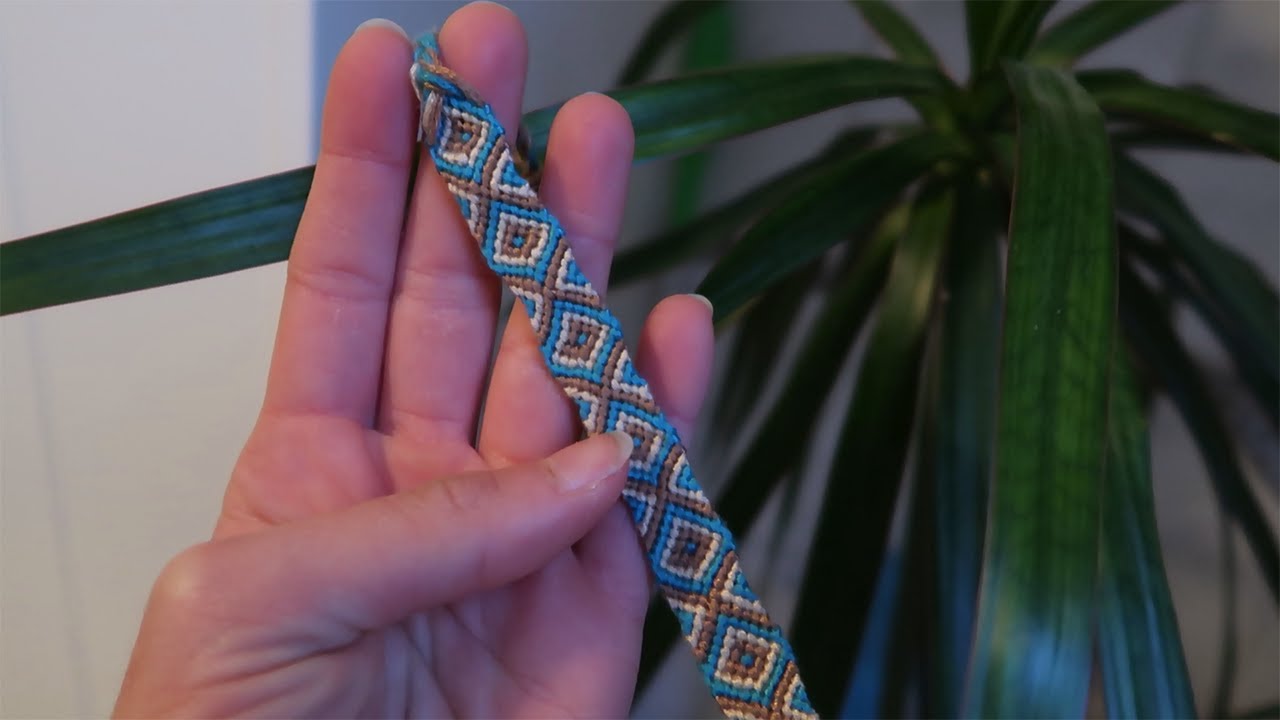 Tuto bracelet brésilien à losanges (en temps réel) - YouTube