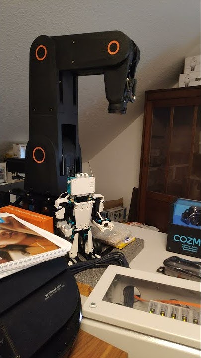 igus Robolink DP-5 Robotarm - YouTube