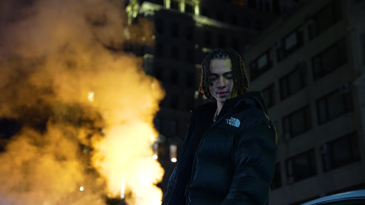 Kansy - FLASHING LIGHTS (Official Video) - YouTube