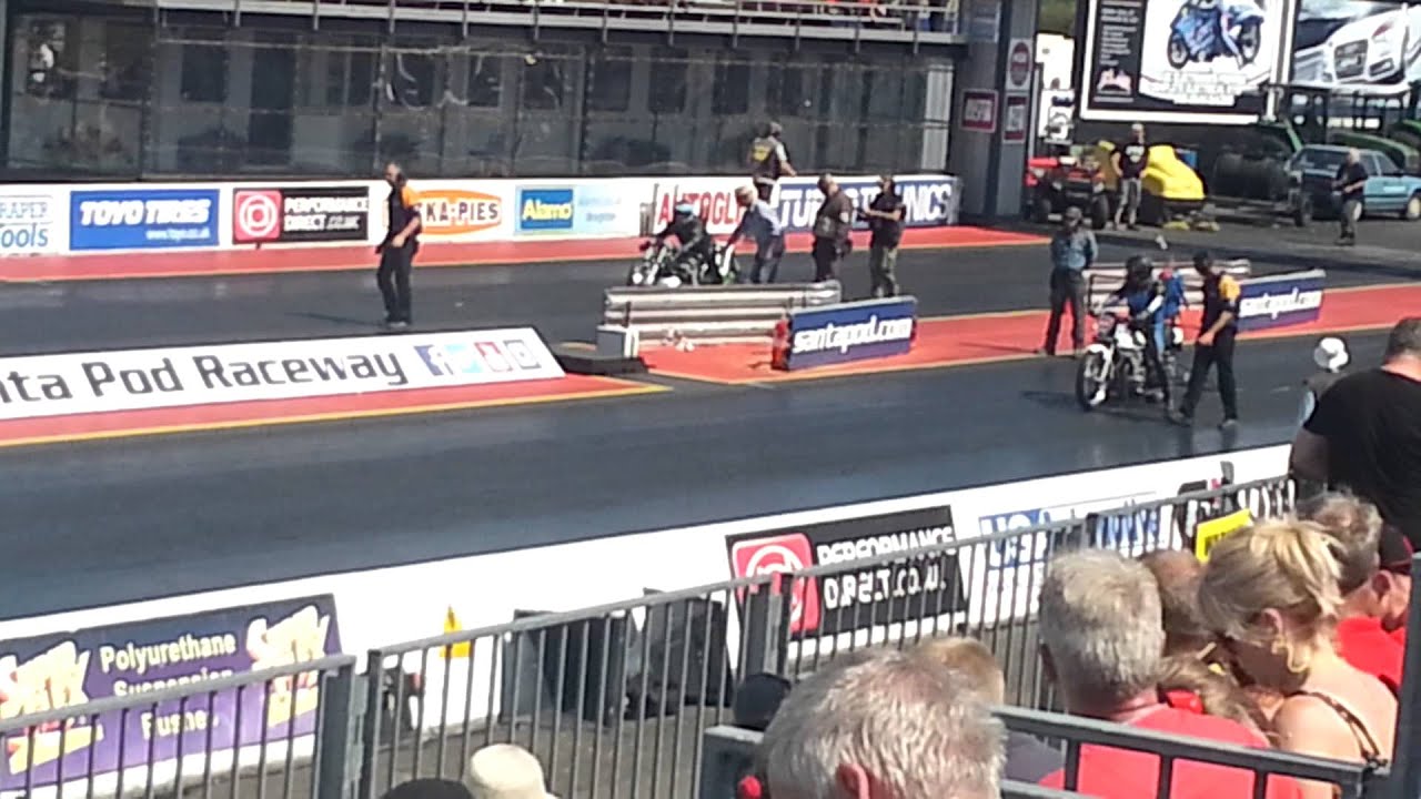Pip Higham on Steve Tong's old funnybike 12/7/14 - YouTube