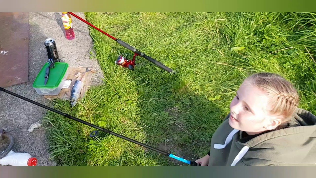 Fishing the wansbeck with my little girl. - YouTube