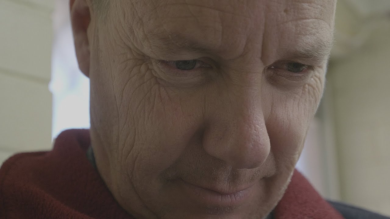 BOOGIE BOBBY - TRAILER - YouTube