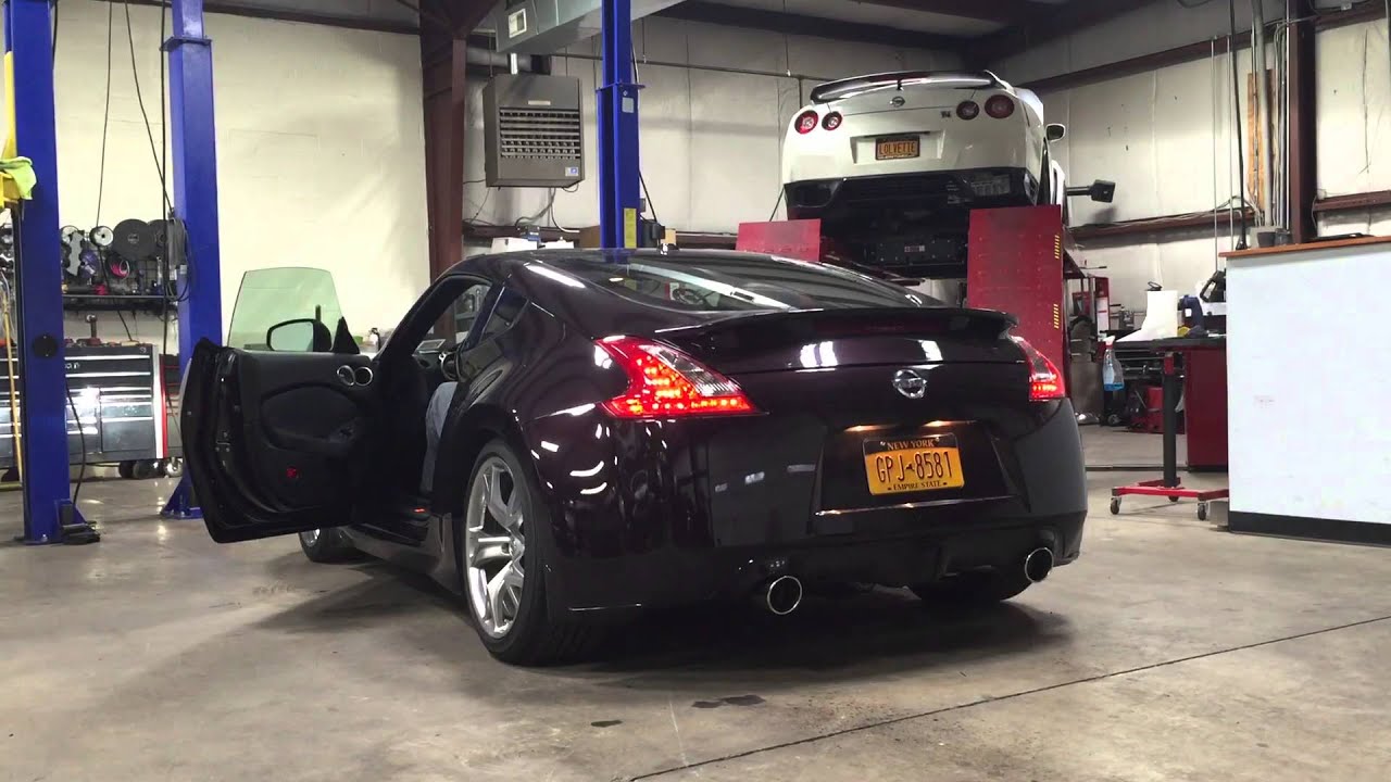STM Nissan 370Z Muffler Delete Axle-Back Exhaust. - YouTube