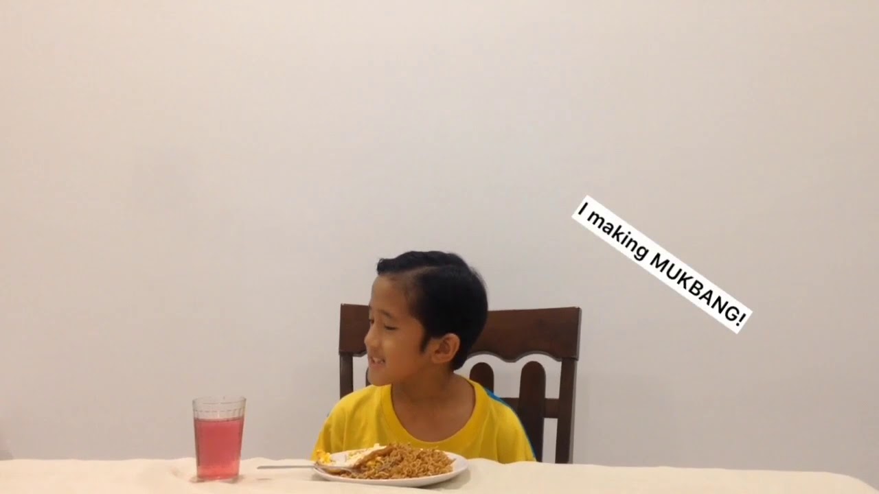 MUKBANG!! INDO MEE noodles **yummy** - YouTube