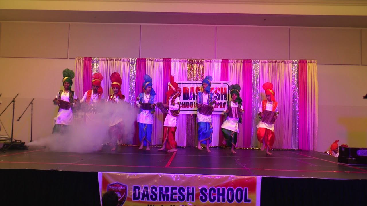 DASMESH SCHOOL Winnipeg ANNUAL FEST-2018 Grade 6 Boys Bhangra - YouTube