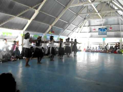 Kiribati (Gilbert Island) traditional dancing - male and female - YouTube