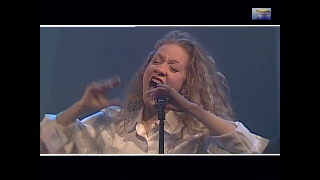 Amanda Marshall Let It Rain Live NRK Wiese 1996 - YouTube
