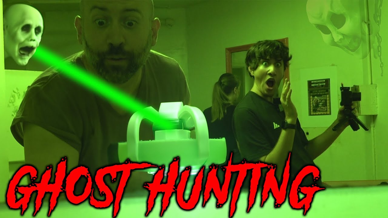 WE WENT IRL GHOST HUNTING!! - YouTube