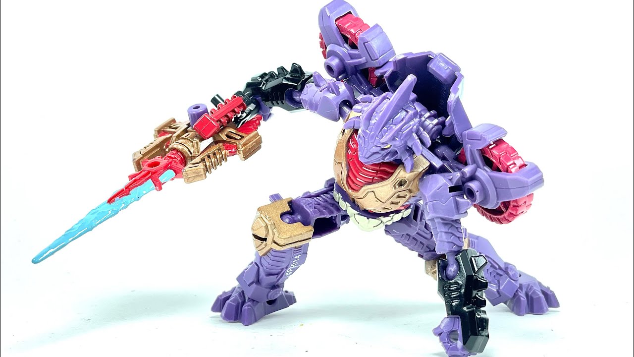 Transformers Legacy Iguanus Chefatron Review - YouTube
