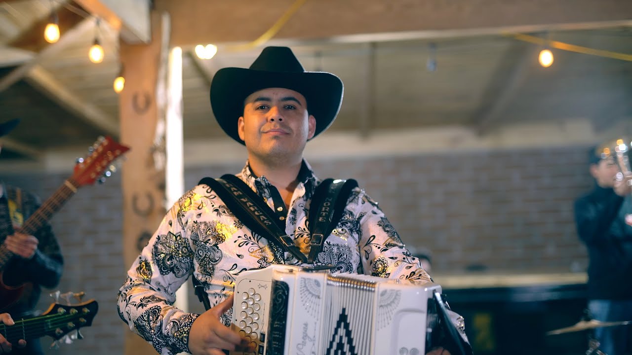 Próximamente (Video oficial) - ft Jesus Portillo Y su Banda San Antonio ...