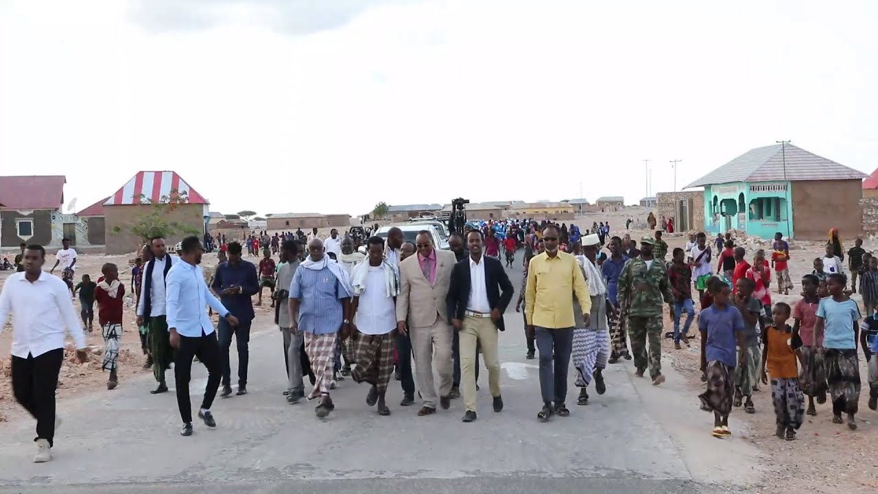 Degmada Jariiban banaanbax lagu taageeray Musharax Xildhibaan Yalax ...