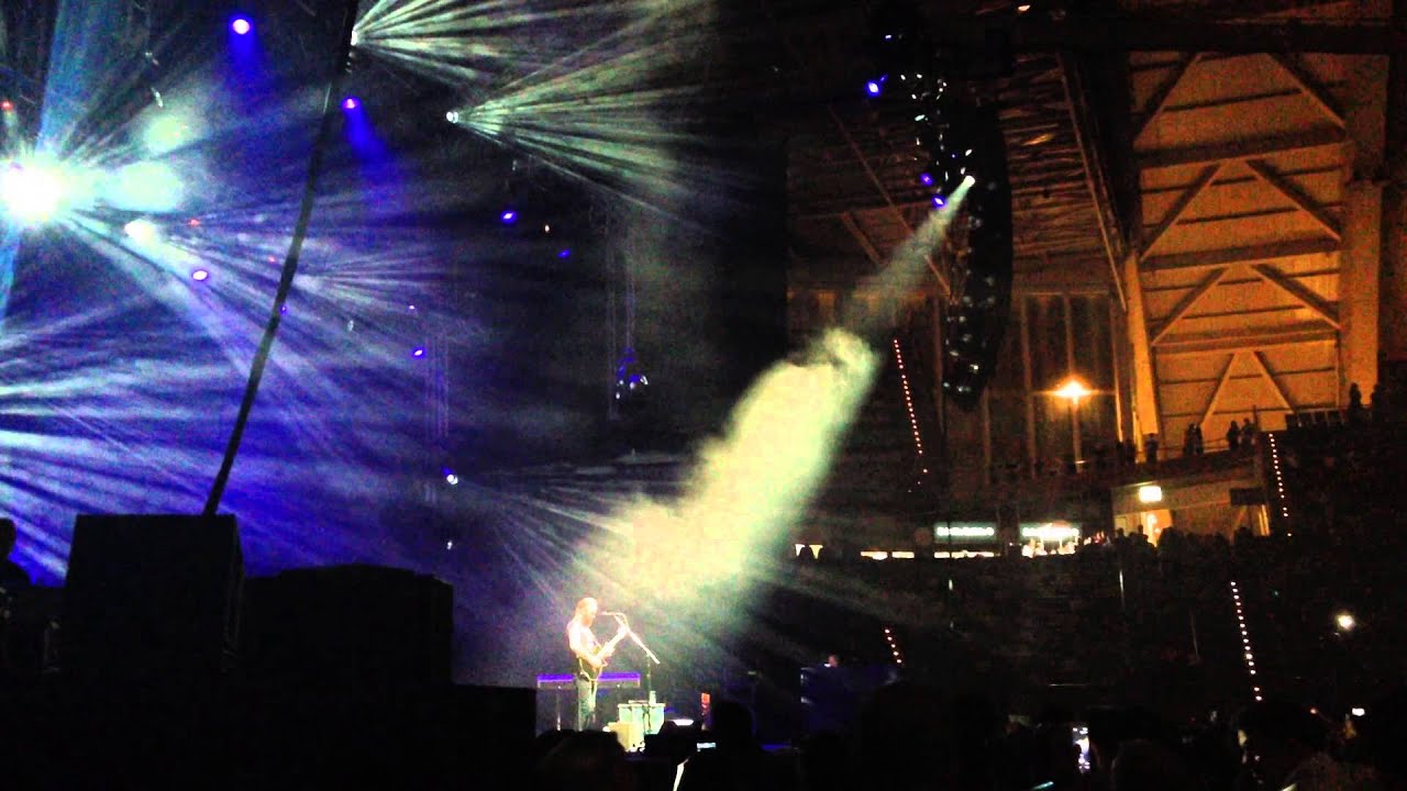 Sting - Fragile . Live at Coliseum de la Coruña . 14/07/15 - YouTube
