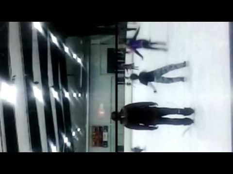 *Moves like Jagger* ~Ice Skating~ by Magisto - YouTube
