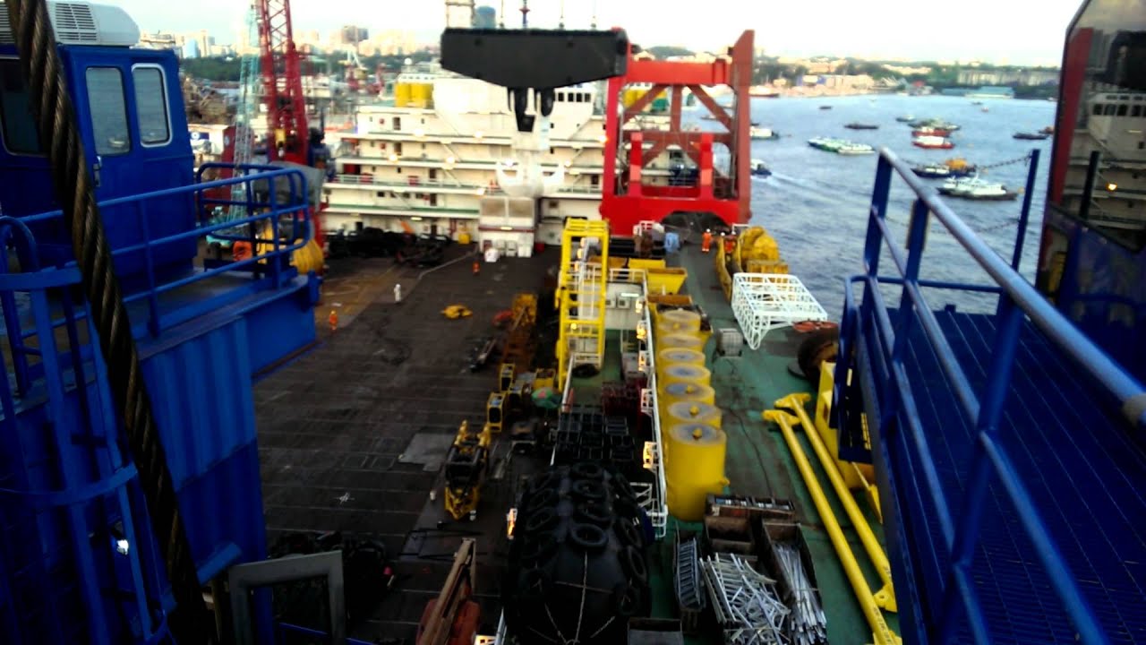 Moving the main block to its new home -- Swiber Kaizen 4000 -- 002 ...