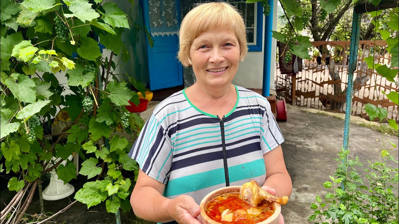 Summer rain in the village. A woman's life in a Ukrainian village ...