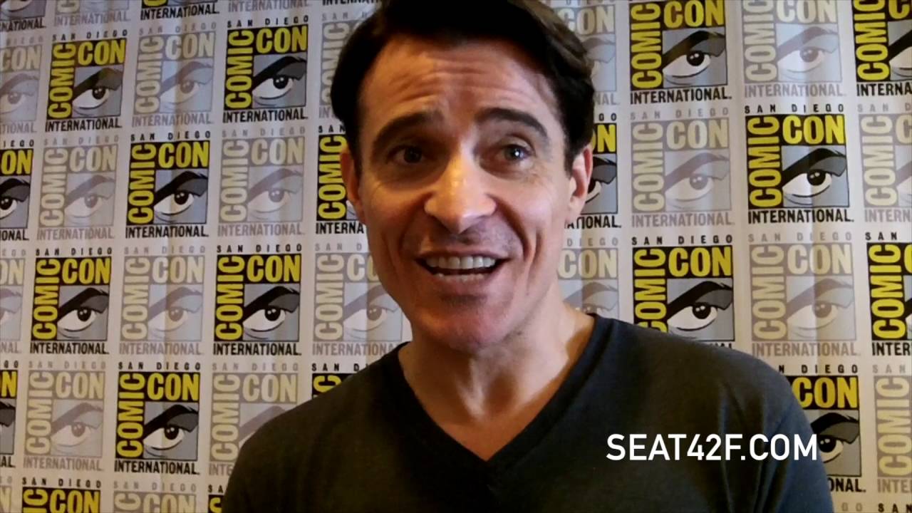 Goran Višnjić TIMELESS Interview Comic Con 2016 - YouTube