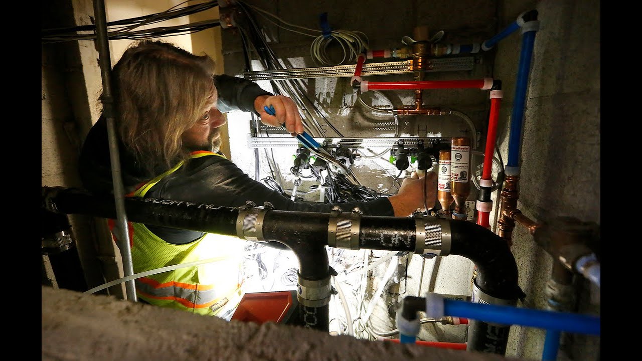 Plumbing upgrades at the Benton County Jail - YouTube