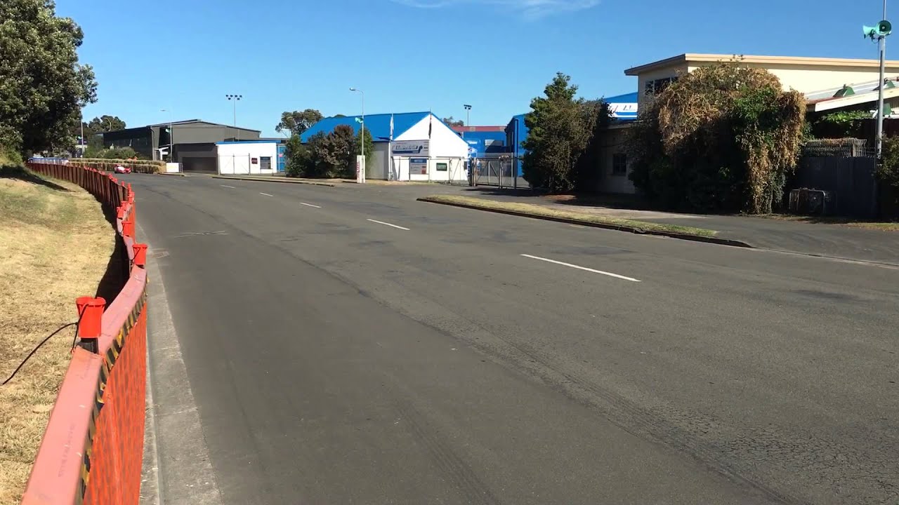 Wanganui Cemetery Circuit 2015 - YouTube