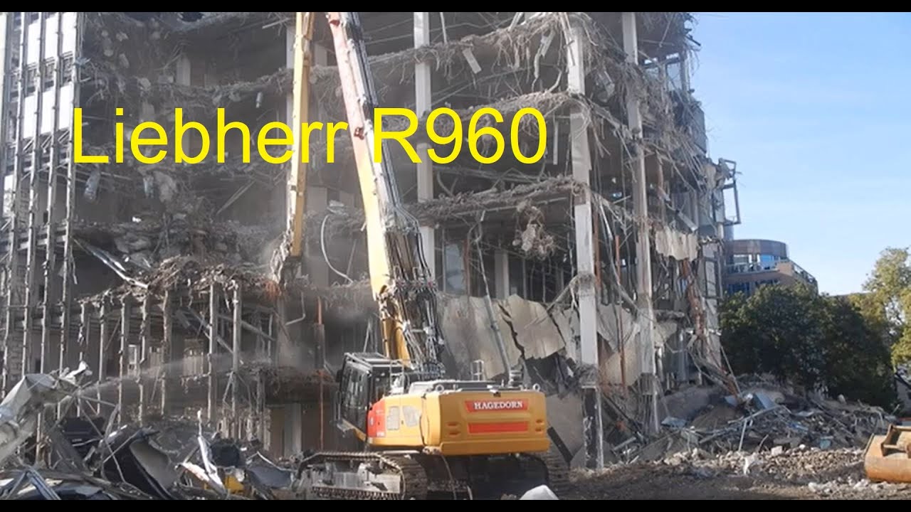 Excavator Liebherr R960 - longfront demolition site (4k) - YouTube