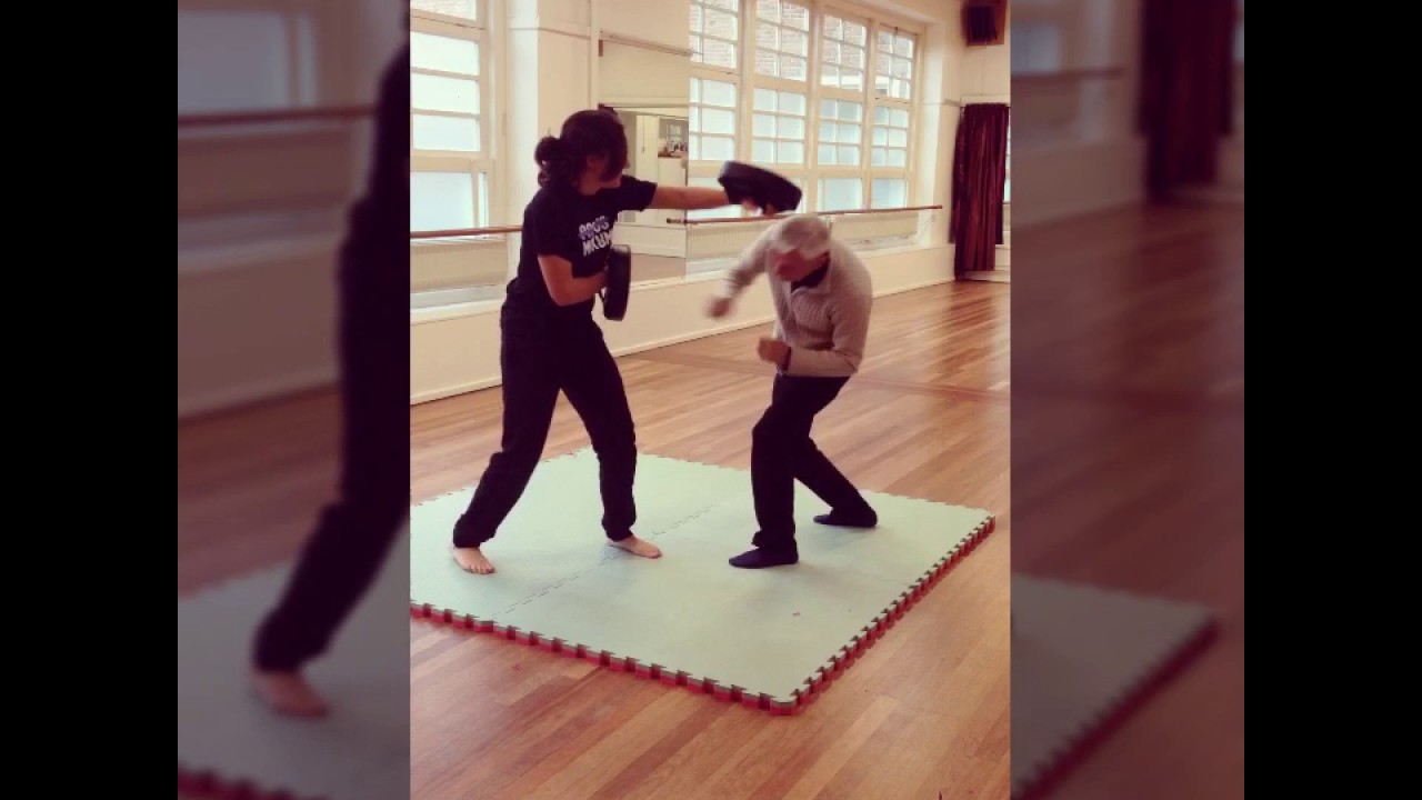 Self Defense: reflexes exercises - YouTube