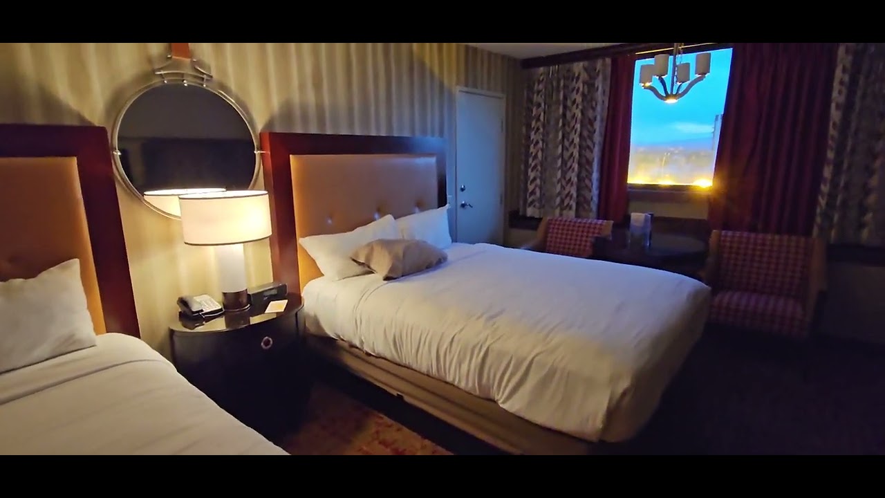 Hotel The Nugget Reno Nevada. - YouTube