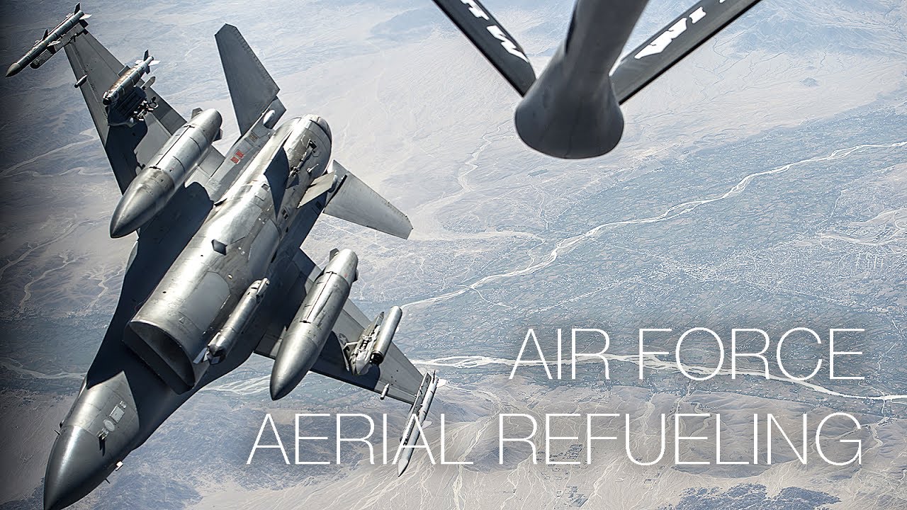 How Air Force Does Aerial Refueling: KC-135 Mid Air Refueling With F ...