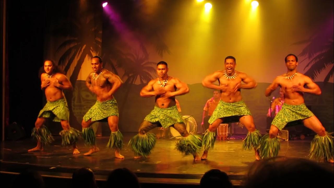 Hot Samoan Slap Dance by Men on NCL Pride of America - YouTube