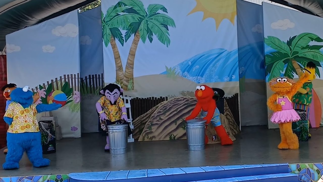 💚"I love trash(Tropical edition)": Elmo's Surfin' Beach Bash🏖 - YouTube