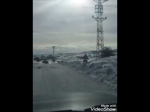 Kar yagar kar üstüne derdim Var dert üstüne