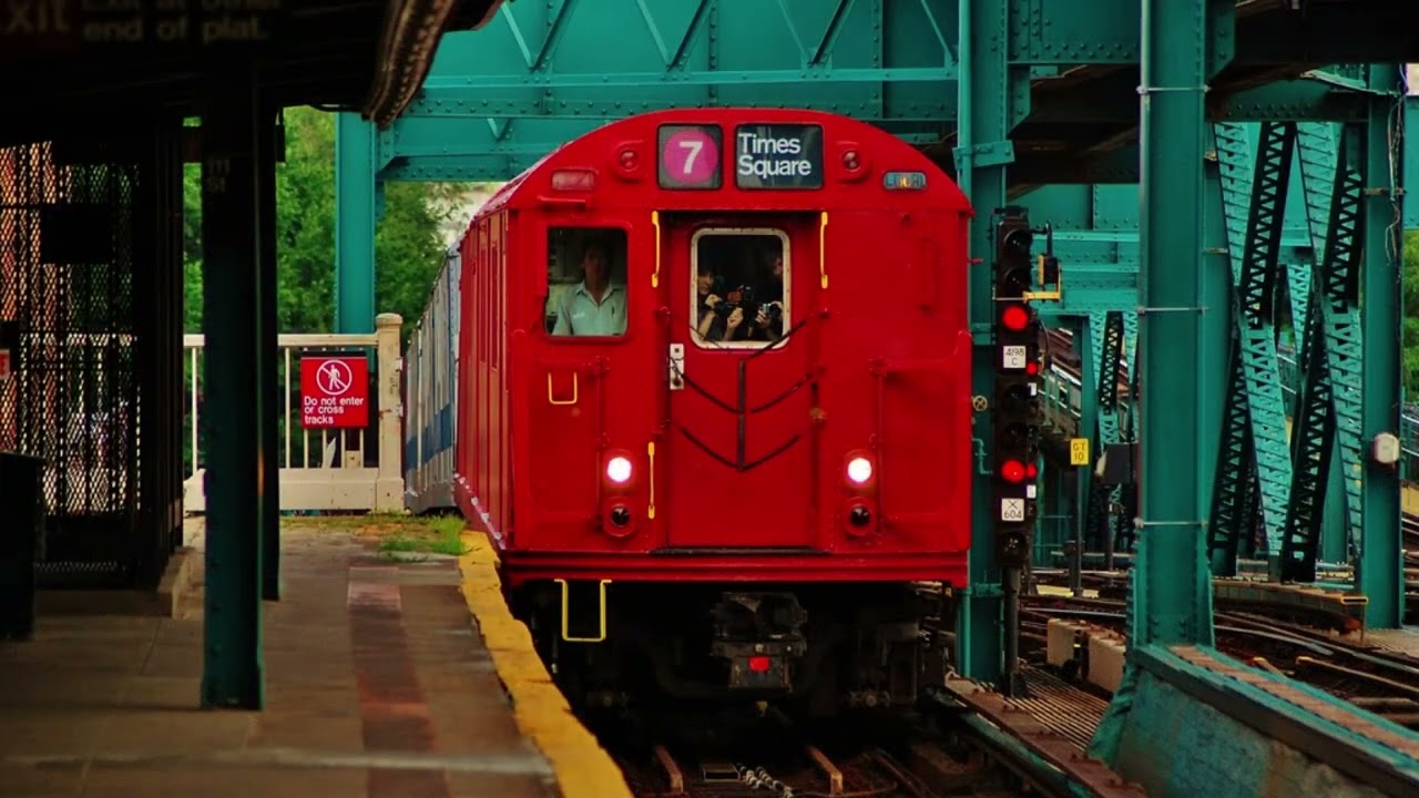 The R33ML NYC Subway Car Slideshow - Volume 2(Redbird Month) - YouTube