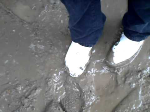 Dirty muddy Vans - YouTube